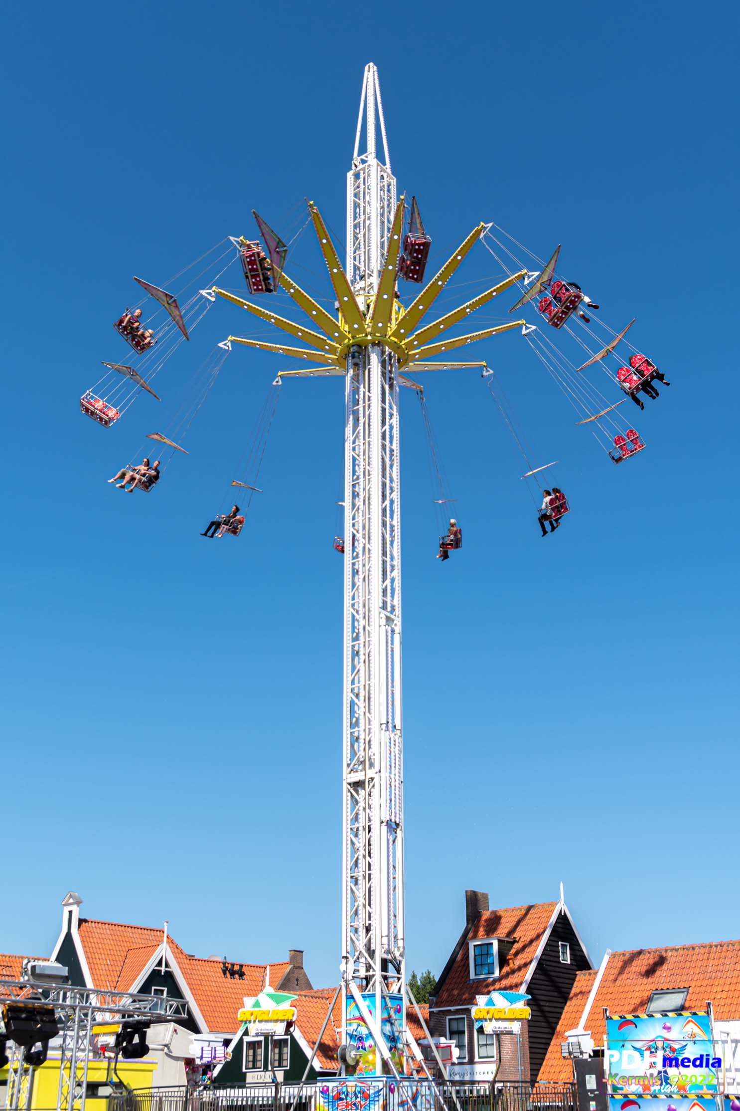 Foto: Kermis Volendam 2022 - Compilatie overdag - PDHmedia